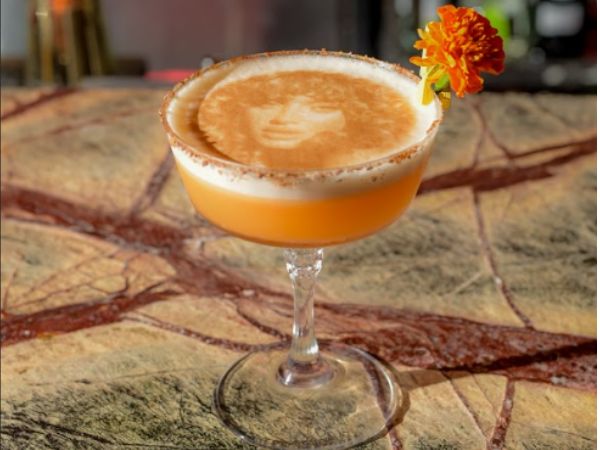 Top Fall Cocktail Trends Defining Bars 2024 | Drink Ripples